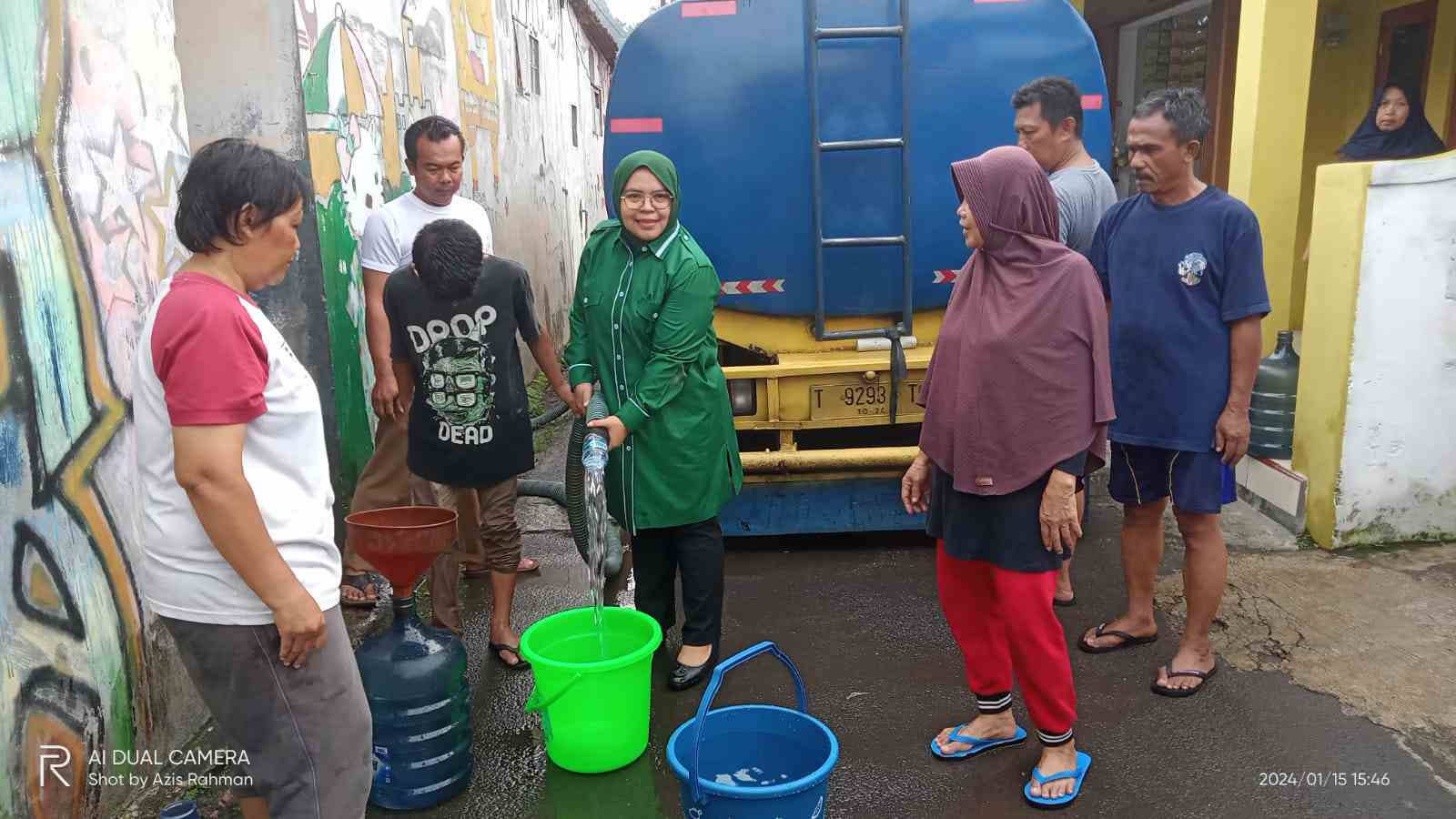 Hj. Neng Supartini P.S.Ag.MM Caleg DPR RI Dari Fraksi PKB Sigap Penuhi Kebutuhan Air Bersih ...