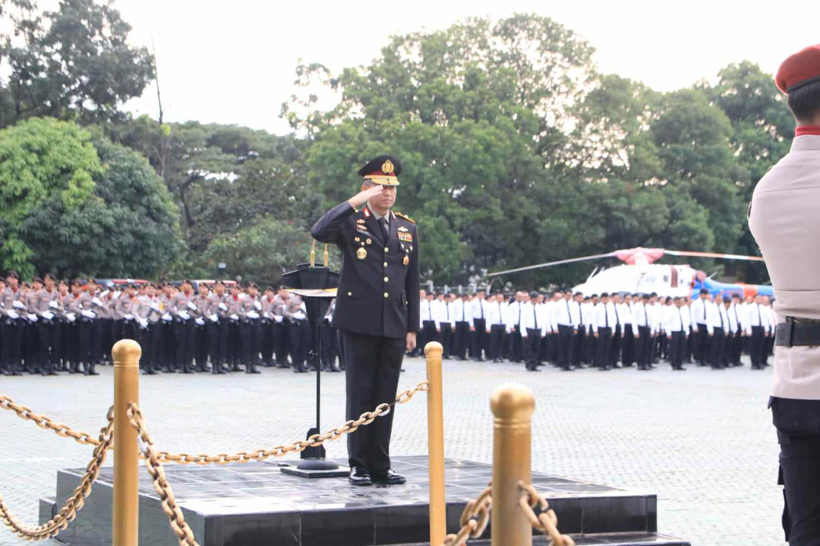 WAKAPOLDA JABAR PIMPIN UPACARA HARI KEBANGKITAN NASIONAL KE-116 TAHUN 2024