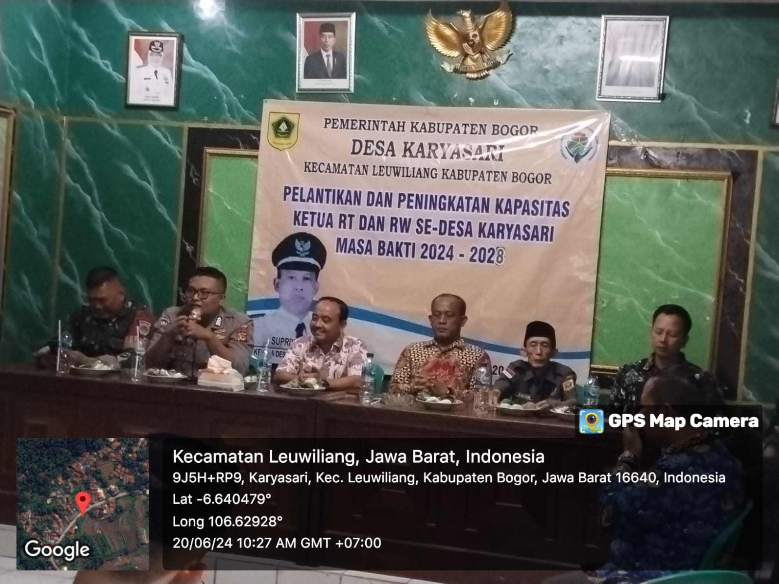 Pelantikan Dan Peningkatan Kapasitas Ketua Rt Dan Rw Se, Desa Karyasari ...